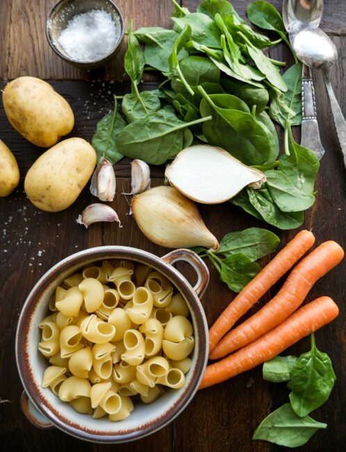 Pasta suppe – Opskrift på super nem suppe pasta på 25 min.