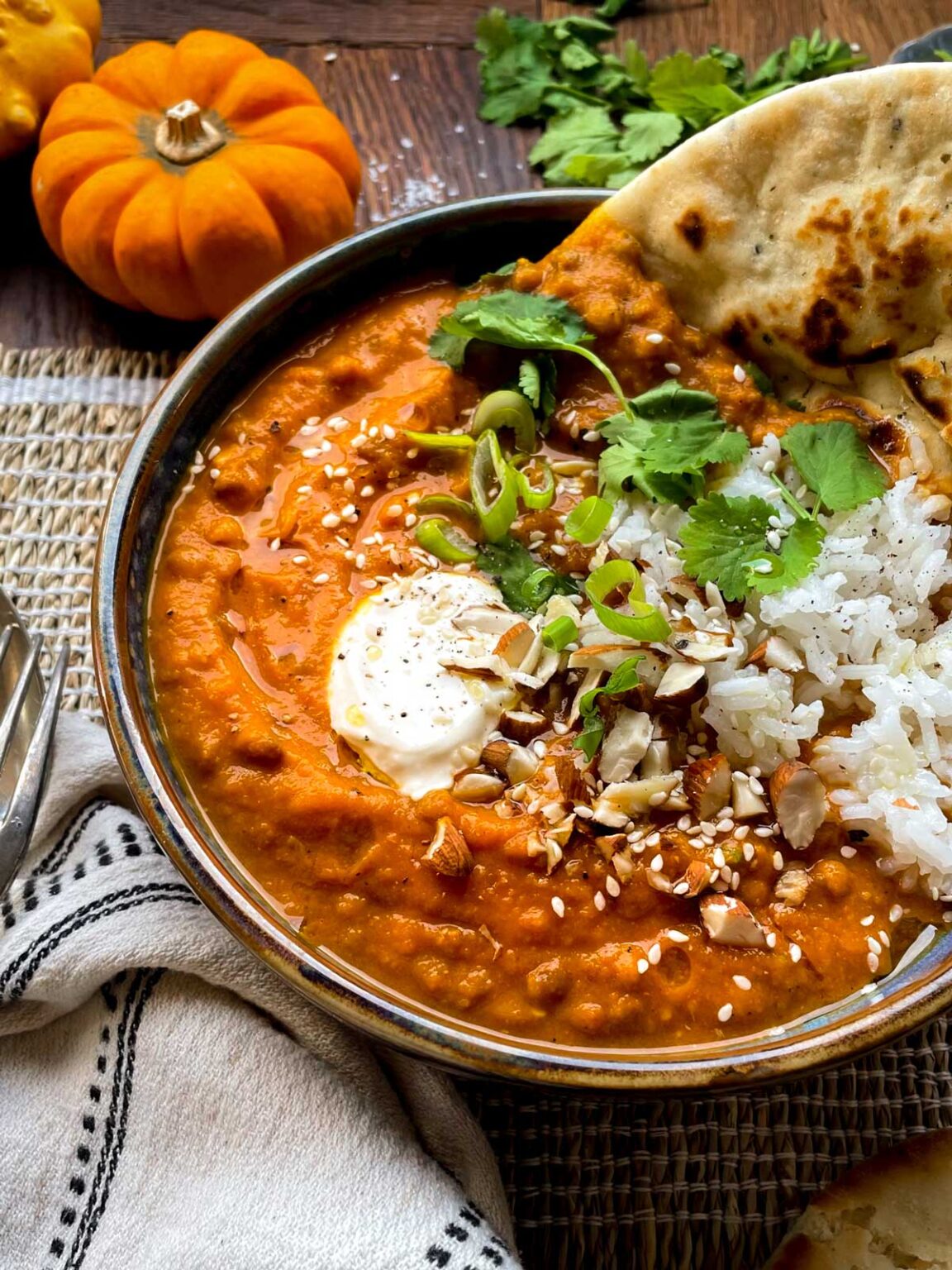 Dahl med græskar – Opskrift på græskar dahl til nem efterårsmad